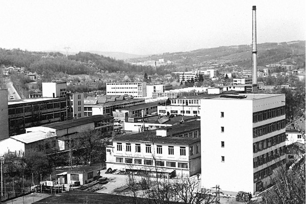 CERATIZIT | Right in the middle and yet not far away - new production ...