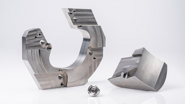 Tungsten sheets – high density & excellent temperature resistance | Plansee