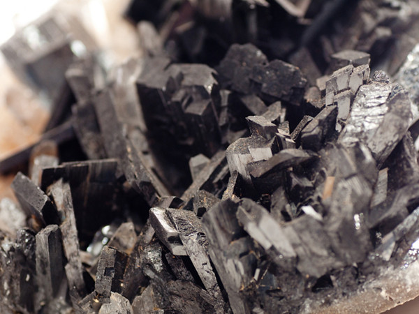 Tungsten: Origin & Procurement | Plansee